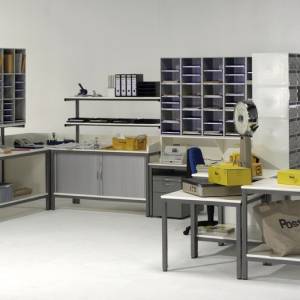 Poststelleneinrichtungen | Postsortieranlagen | Posttische