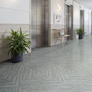 Interface Luxury Vinyl Tile - Cliff | Büroteppiche | officebase.ch