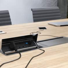 BACHMANN CONI DUO | Kabeldurchlässe / Tischausschnitte | officebase.ch